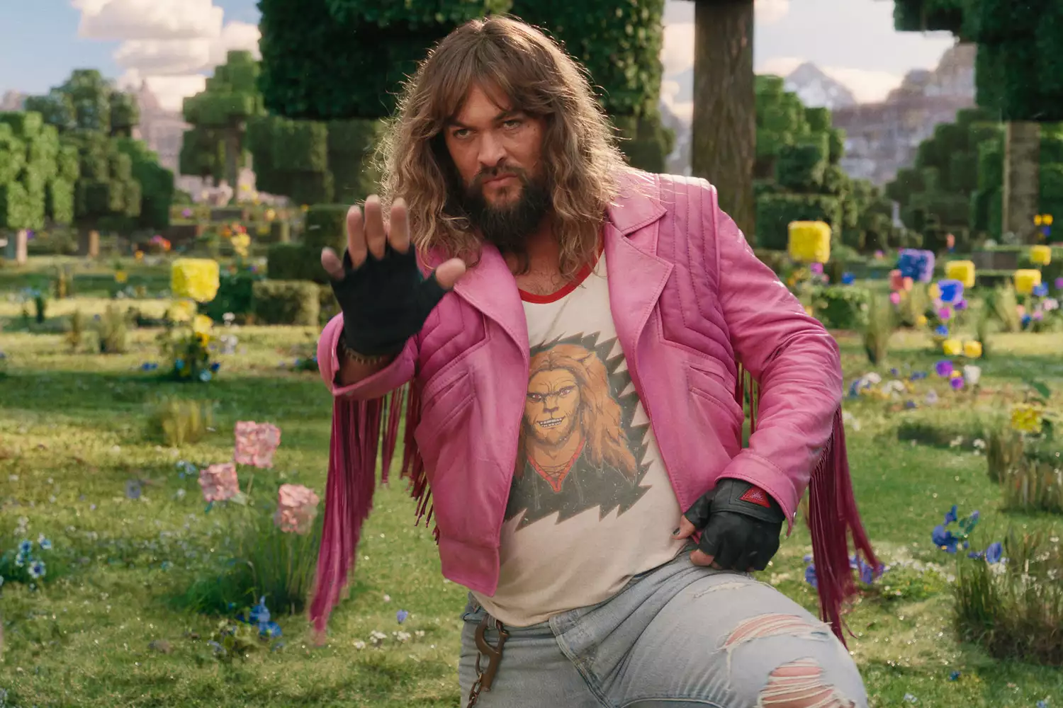 Jason Momoa’s Minecraft Movie Performance: A Must-Watch or a Miss ...